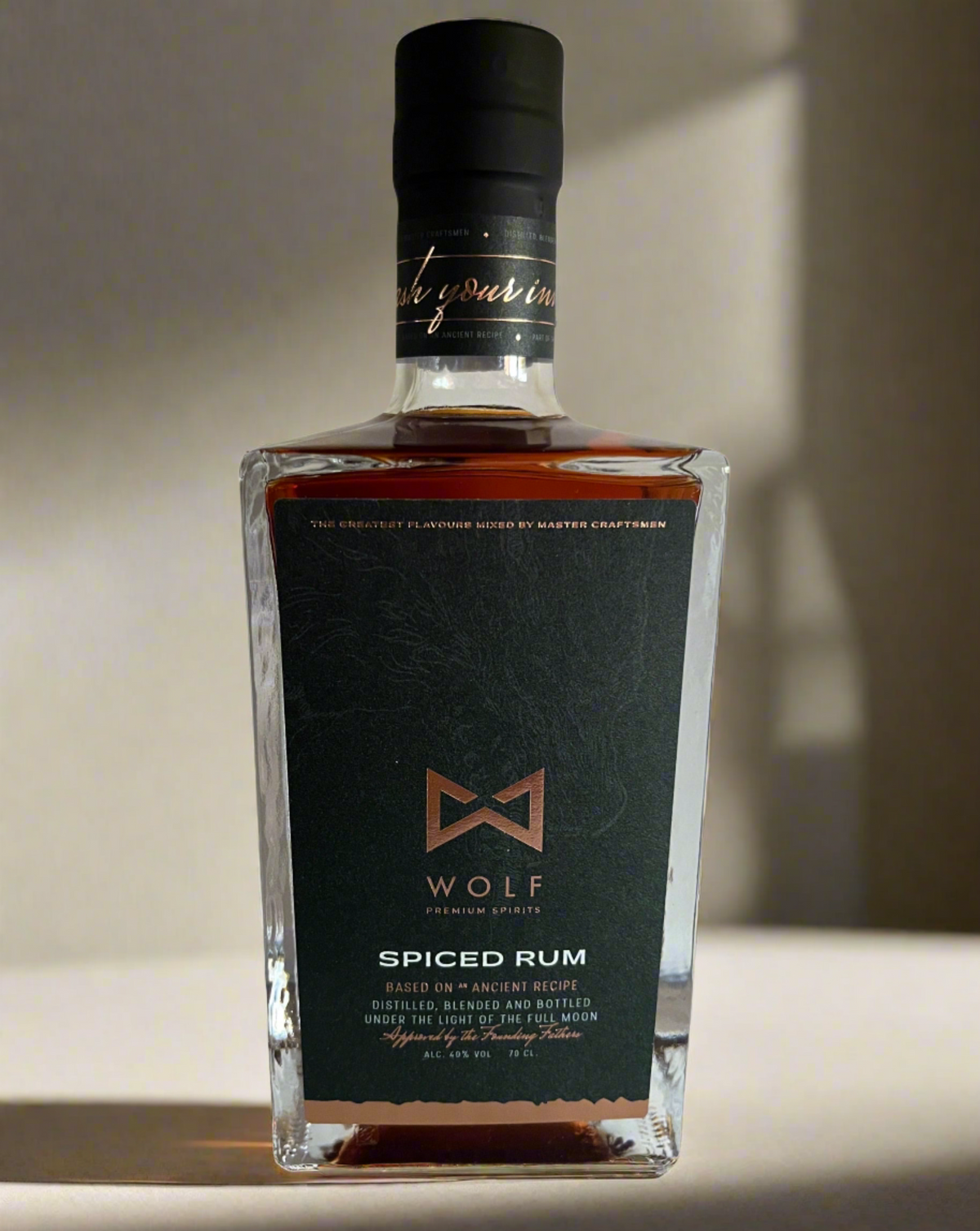 Wolf Spiced Rum (70cl 40%) – Wolf Premium Spirits